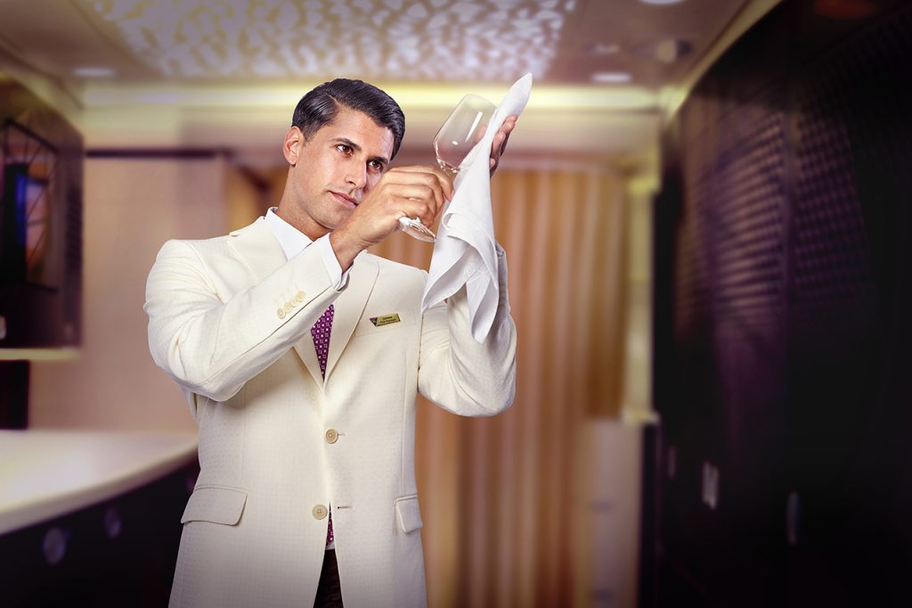 Etihad vs Emirates Business Class: Which is better?